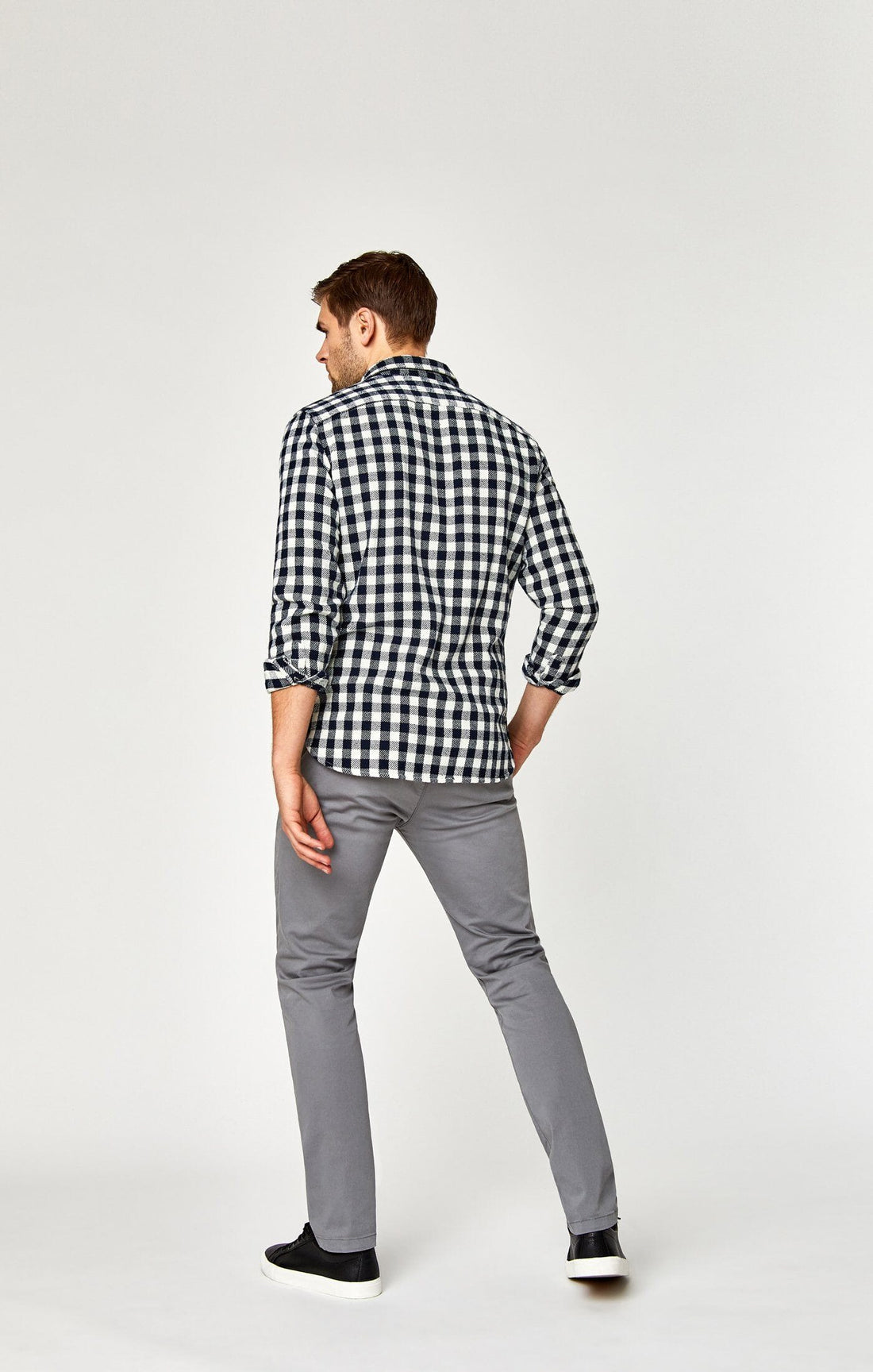 Johnny Slim Leg Chino In Shark Skin Twill