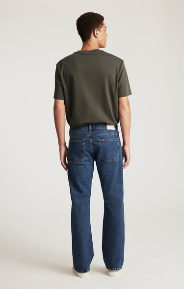 Mavi Men's Josh Bootcut In Mid Classic Blue – Mavi Jeans