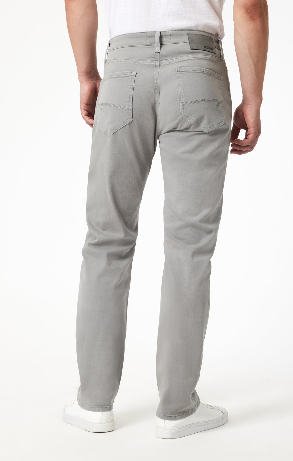 Mavi Men's Zach Straight Leg In Stormy Casual Twill – Mavi Jeans