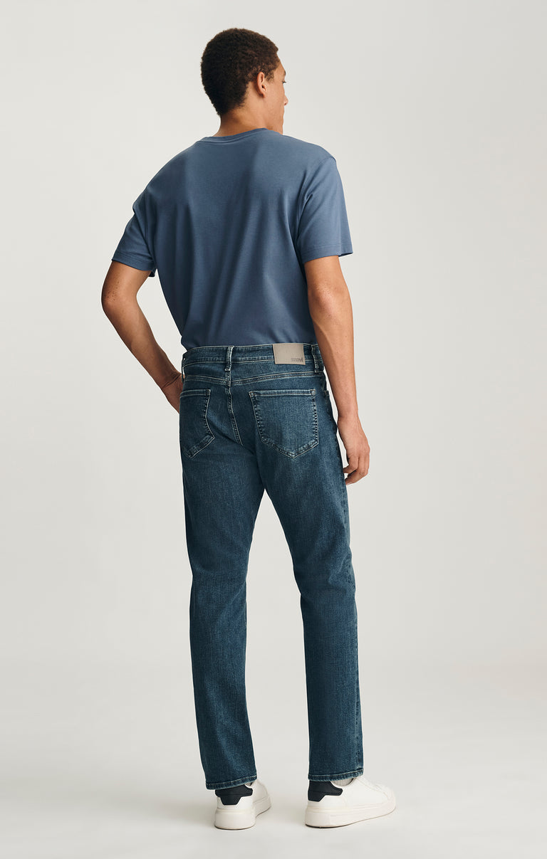 Mavi Men's Matt Relaxed Straight Leg In Used Brushed Organic Vintage ...