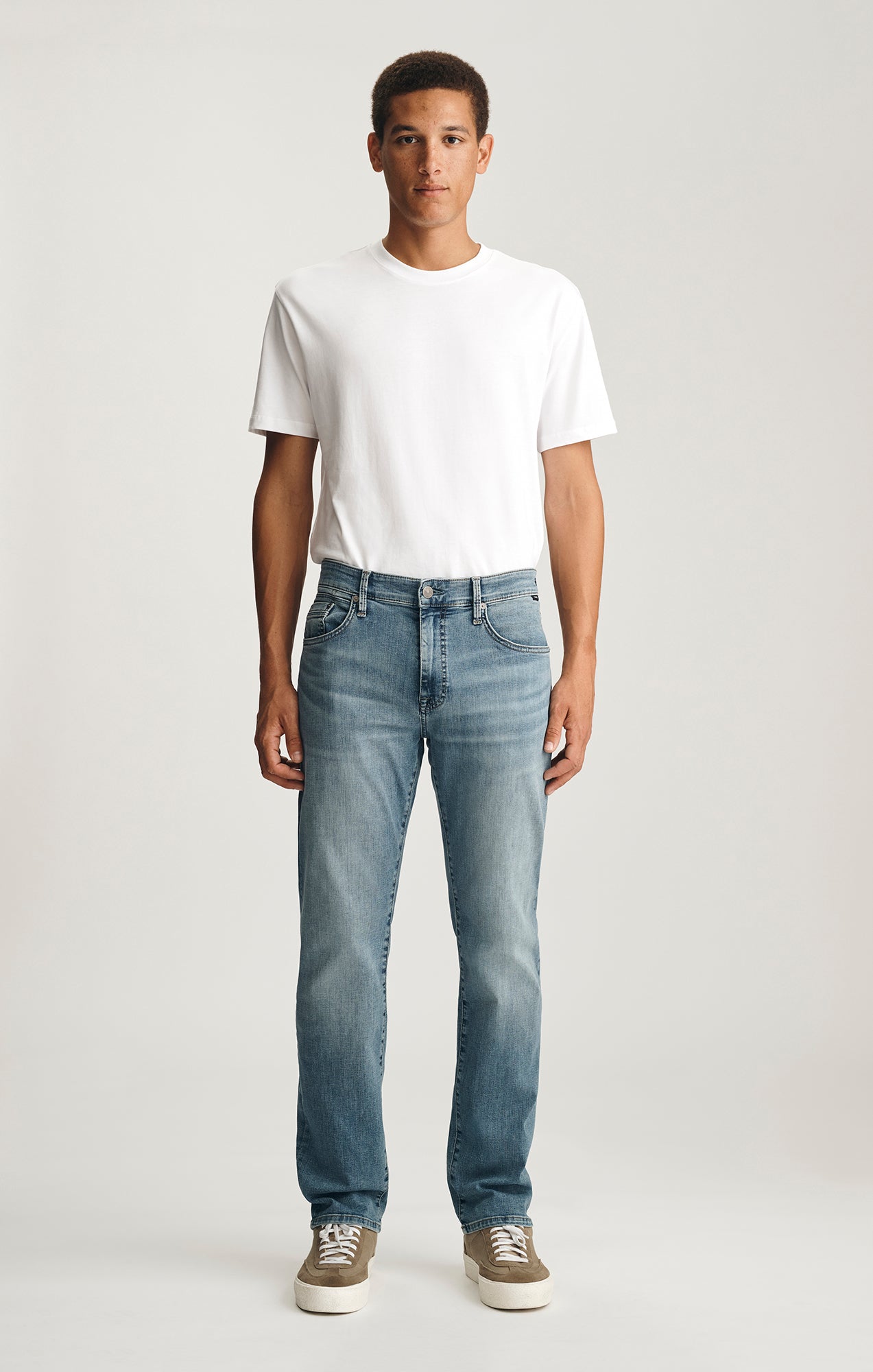 Mavi Men's Zach Straight Leg In Light Brushed Organic Vintage – Mavi Jeans